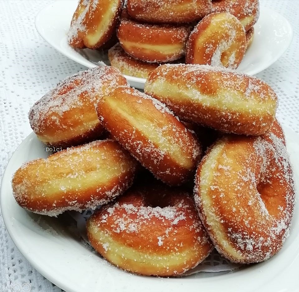 FATTI FRITTI o PARA FRITTUS ricetta Sarda - Dolci Passioni